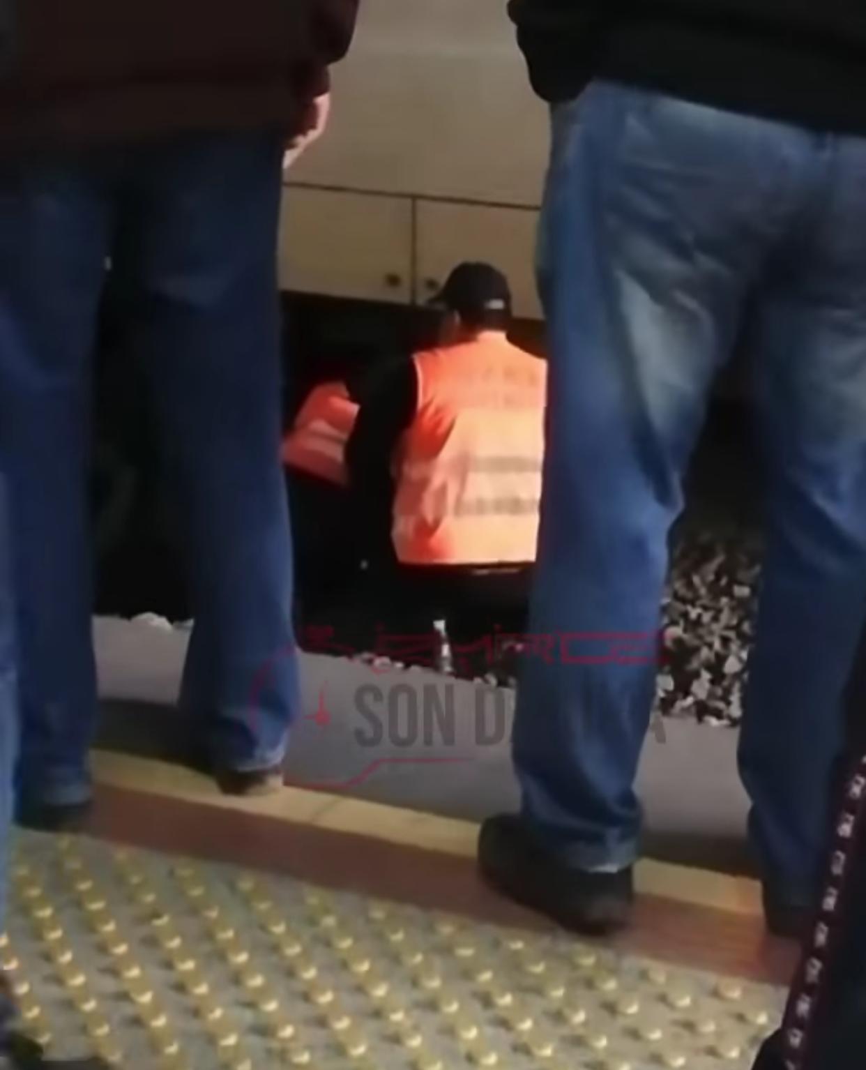 İZBAN’da intihar! - İzmir Haberleri - Öncü Şehir Gazetesi İZBAN’da intihar! - İzmir Haberleri - Öncü Şehir Gazetesi